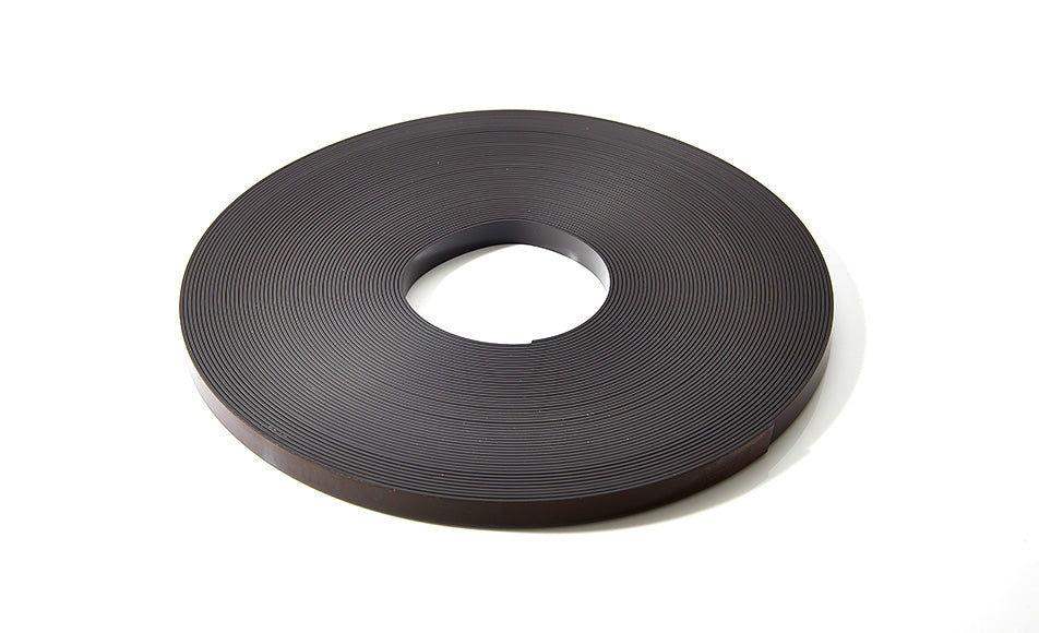 MAGNETIC TAPE